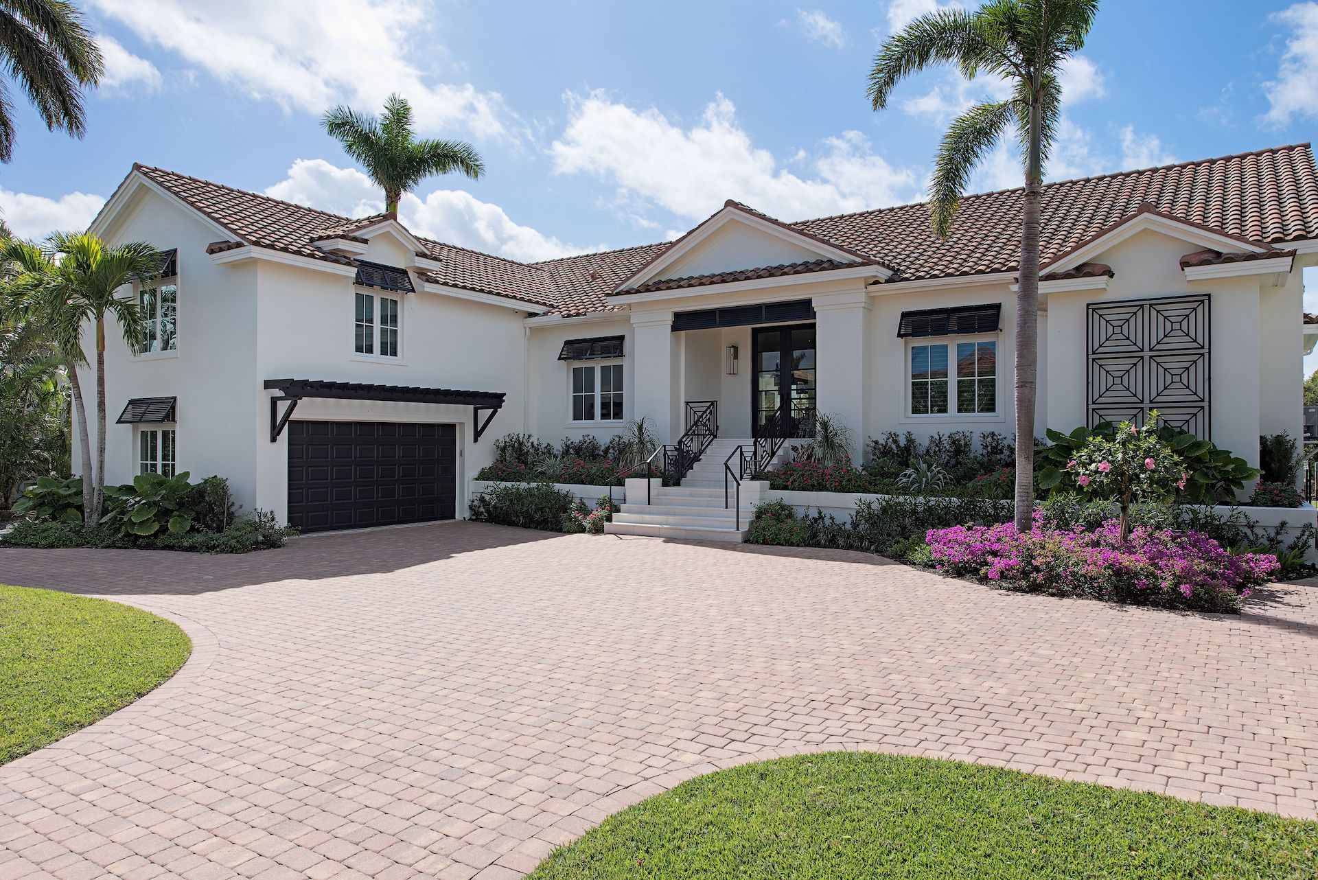Free Guides to Build Custom Dream Homes by 41 West